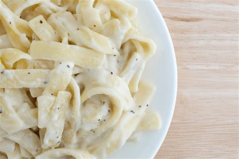 Best Store Bought Alfredo Sauce Reviewed