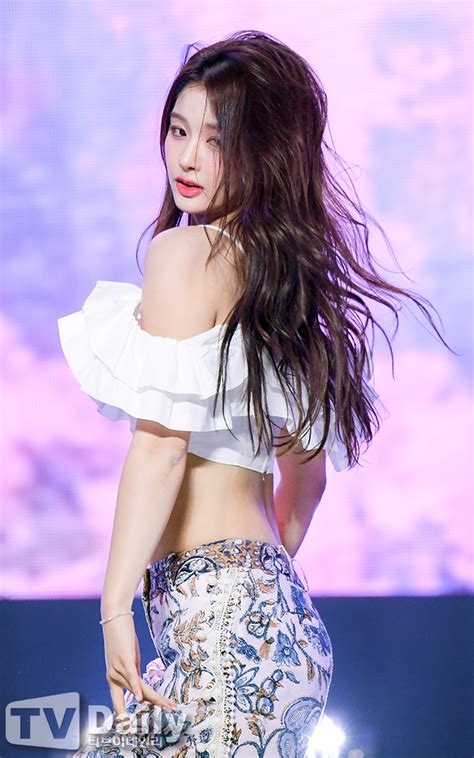 TD포토 엔믹스 설윤 레전드 미모