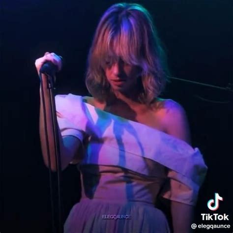 Maya Hawke [video] Pretty People Celebs Maya