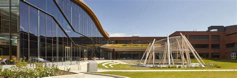 The Algonquin College Of Applied Arts And Technology
