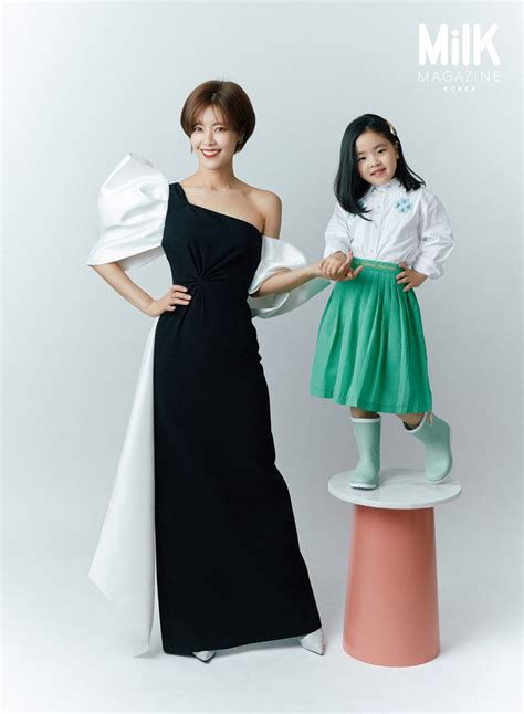 이윤지 딸 라니x소울과 함께 첫 동반 화보사랑스러운 모녀