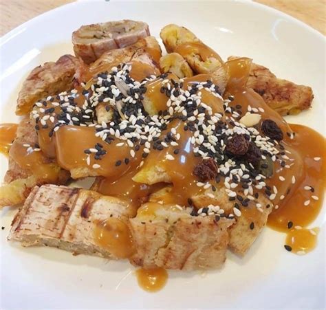 ร้าน กล้วยปิ้งลิงลื้อ เตาหินลาวา หน้าเซเว่นหมู่บ้านธนาวัลย์รวมโชค