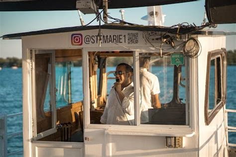 Building Custom Navigation Transitions Creating Seamless View