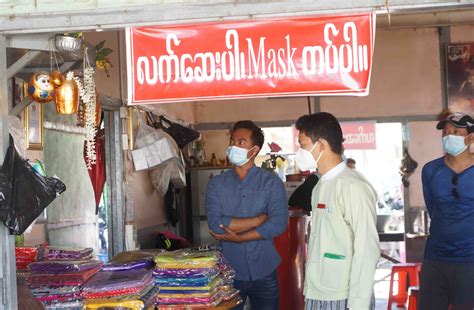 လွိုင်ကော်မြို့အတွင်းရှိ ယစ်မျိုးဆိုင်များအား တာဝန်ရှိသူများက ကွင်းဆင်းကြည့်ရှုစစ်ဆေး