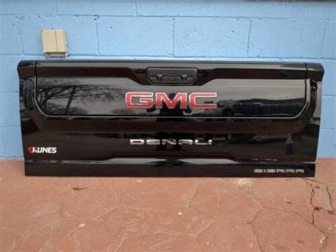 2020 2022 Gmc Denali 2500 3500 Hd Oem Multi Pro Tailgate Black Camera