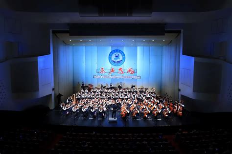 247玩乐行 快乐的风 大连学生交响乐团与大连市童声合唱团2021新年音乐会