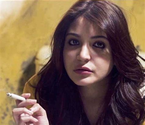 Anushka Bhabhi Chudwane Ke Baad Smoking Kar Rahi Hai💦💦💦 Scrolller