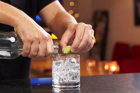 8 Best Bottles Of Gin That You Need To Know