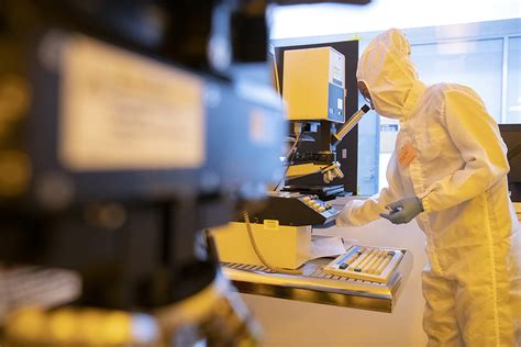 Semiconductor Nanofabrication Laboratory Facilities Rit