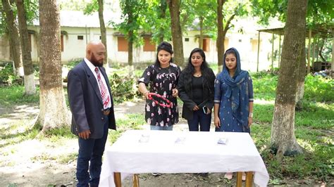 তিন মেয়ের মধ্যে সম্পত্তি বন্টনের আজব পরিক্ষা নিল বাবা Youtube