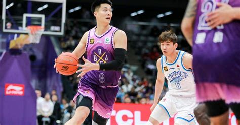 再砍19分5板4助！cba弃将加盟北控男篮涅槃重生，闵鹿蕾眼光毒辣