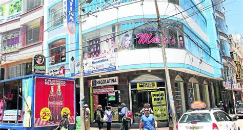 Extorsionadores Ponen Dinamita En Local Comercial Peru Correo