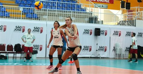Joinvilense Helena é convocada para a Liga das Nações 2024