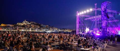 Love Of Lesbians Epic Journey In Ibiza Diario De Ibiza News