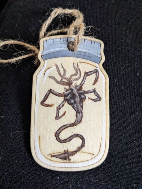 Las Plagas Resident Evil 4 Hand Painted Wooden Ornament Etsy