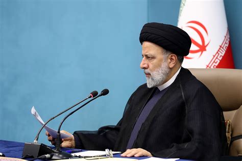 جلسه شورای عالی انقلاب فرهنگی