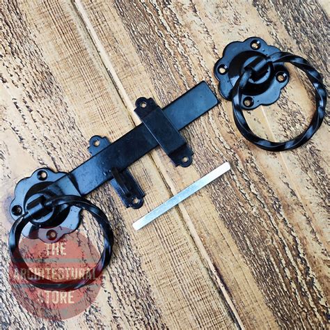 Twisted Ring Gate Latch Black 7