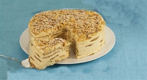 Bolo De Bolacha E Leite Condensado