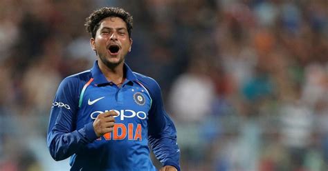 Ms Dhoni Warns Kuldeep Yadav In Hilarious On Field Incident