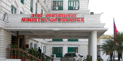 चालु आर्थिक वर्षको ६ महिनामा ५ खर्ब ५९ अर्ब राजस्व संकलन अर्थ सन्जाल