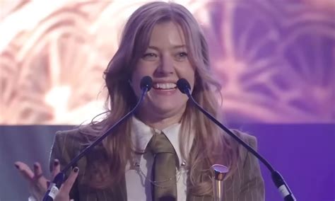 La Star De Clair Obscur Jennifer English Dit Quelle A Choisi La