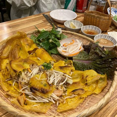 베트남 반세오 푸드 캐시피드