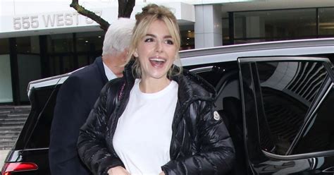 Did John Mayer Actually Date Kiernan Shipka Despite Being Almost Double