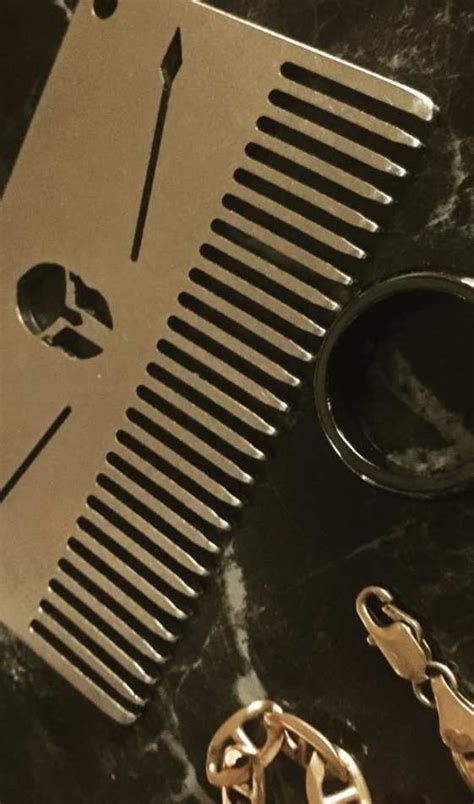 10 Beard Combs To Maintain The Sexiness