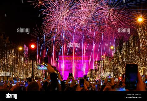 Paris France January 1st 2023 New Years Fireworks Over The Arc