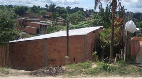 Enteada Ataca Padrasto Bêbado A Facadas Para Defender Irmãos De