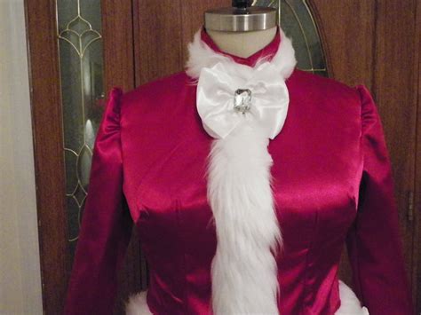 Holiday Carolers Dickens Victorian White Christmas Ball Gown Dress Costume