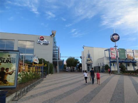 Las Rozas Village Chic Outlet Shopping® Madrid Spanien