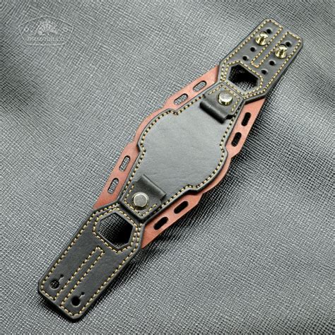 Ремешки для часов – 572 фотографии | Leather watch cuff, Leather watch ...