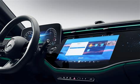 El Mercedes Clase E 2023 Presenta Un Interior Revolucionario Con Tecnología Avanzada