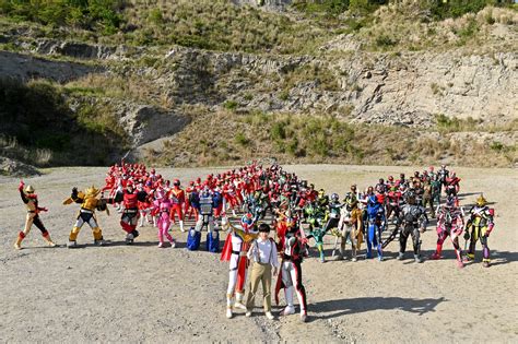 石ノ森章太郎 スーパーヒーロー戦記 仮面ライダー図鑑 東映