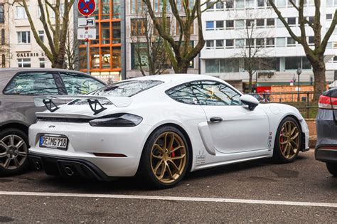 Porsche 718 Cayman Gt4 Gespot Op Autoblognl