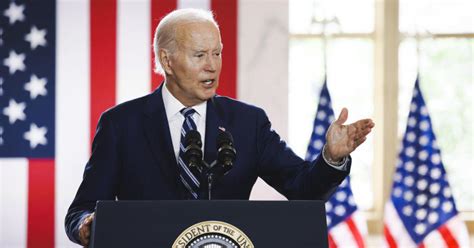 Biden Touts Economic Record In Chicago Speech Hoping To Convince