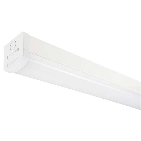Fusion 60w 5ft Led High Output Tri Colour Batten Fitting Fbat5hocc Cef