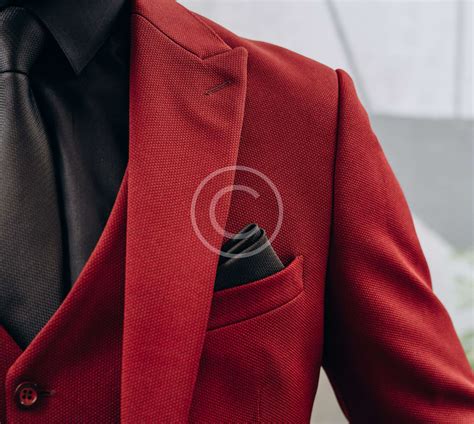 Fitting Lowe Stillages And Cages