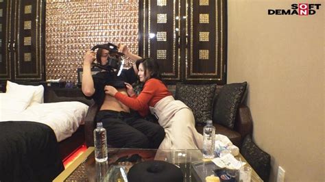 【熟女】綾瀬麻衣子（52）はなぜカメラの前でsexをしてきたのか？「avデビューから34年。私、素人に戻ります」 アダルト動画・エロ動画 ソクミル