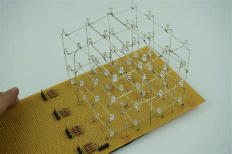 4x4x4 Led Cube Using Arduino Uno Without Extra Ic