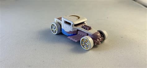 Surprised my wife with a custom Boneshaker. It's my first custom hot ...