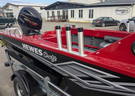 2025 Hewescraft Sportsman 180 Red Black