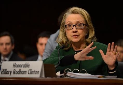 Hillary Clinton Fa Traffico Sessuale Di Bambini Su Nave Suez Accusa