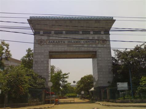 Masjid Jakarta Islamic Centre Djangkaru Bumi