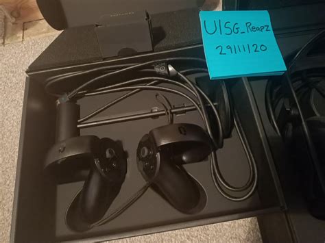 [sg] Oculus Rift Cv1 2 Controllers 2 Sensors [w] Paypal £200