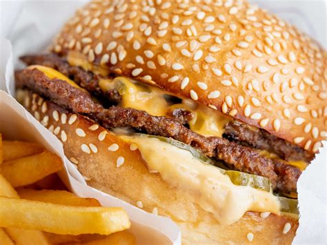 Easy Street Burgers East Hollywood Los Angeles The Infatuation