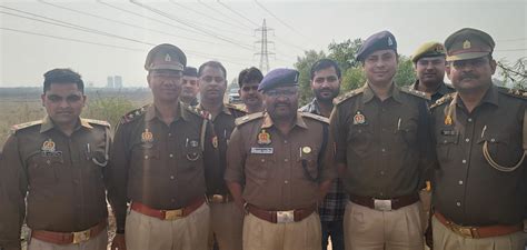Firing Between Police And Miscreants Before Execution Of Encounter