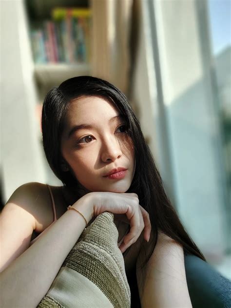 รวว Samsung Galaxy A72 รนใหญกนนำ สเปคแรง เลนเกมมนส