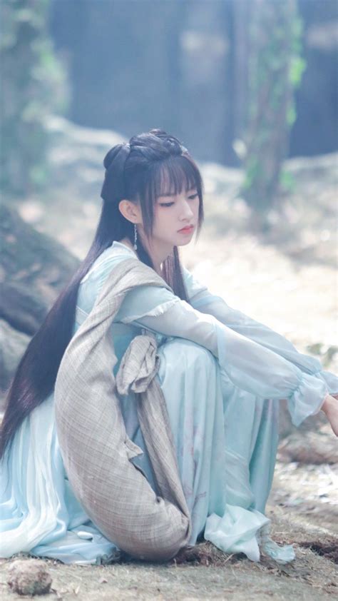 Beautiful Arab Women Chinese Movies Cheng Xiao Korean Girl Manga Anime Disney Characters